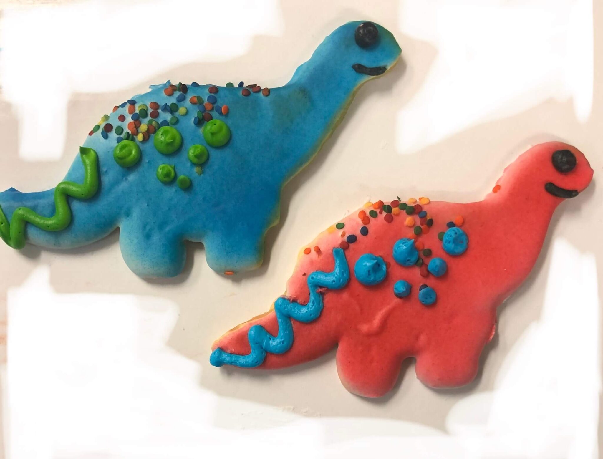 Bronto Dino | Wedding Cakes Minneapolis Bakery Farmington Bakery