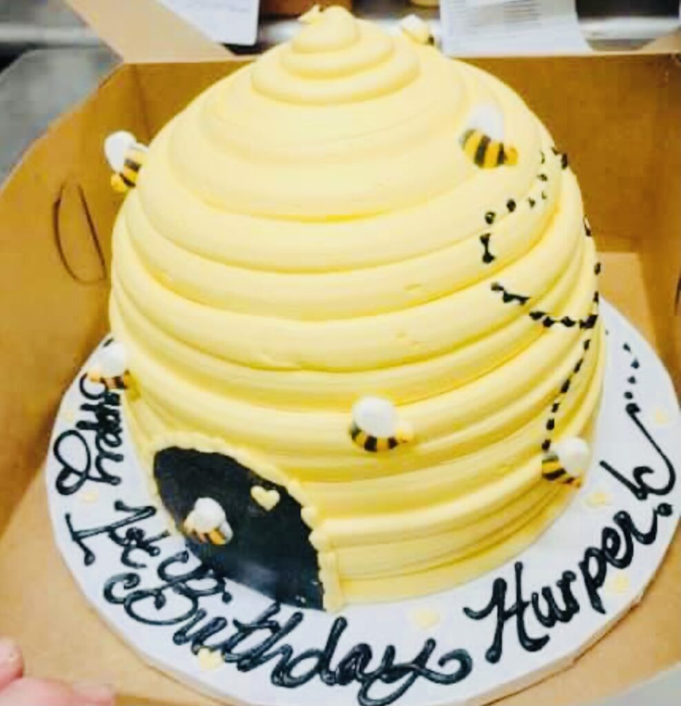 Beehive Cake | Wedding Cakes Minneapolis Bakery Farmington Bakery