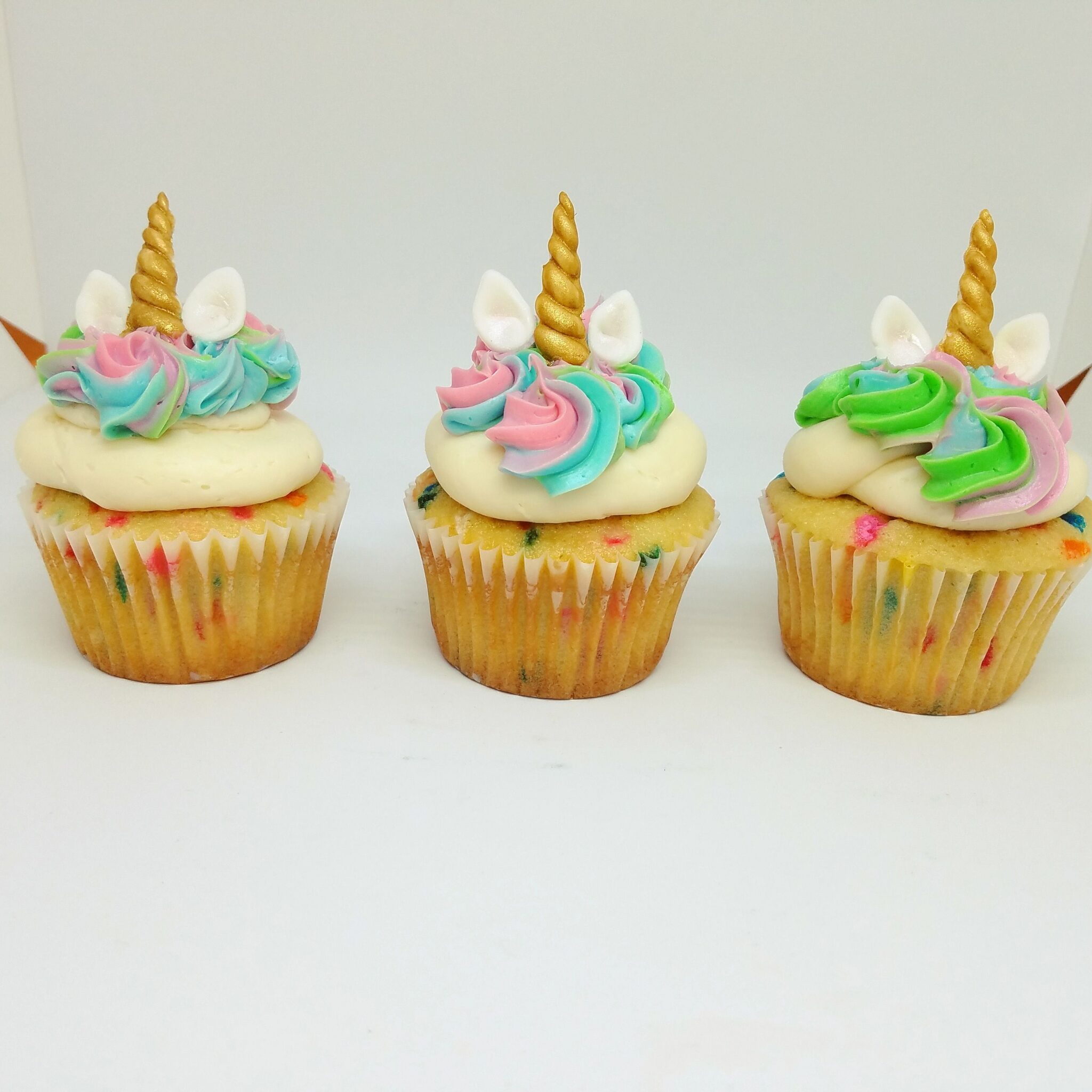Unicorn Jumbo Cupcakes | Wedding Cakes Minneapolis Bakery Farmington Bakery