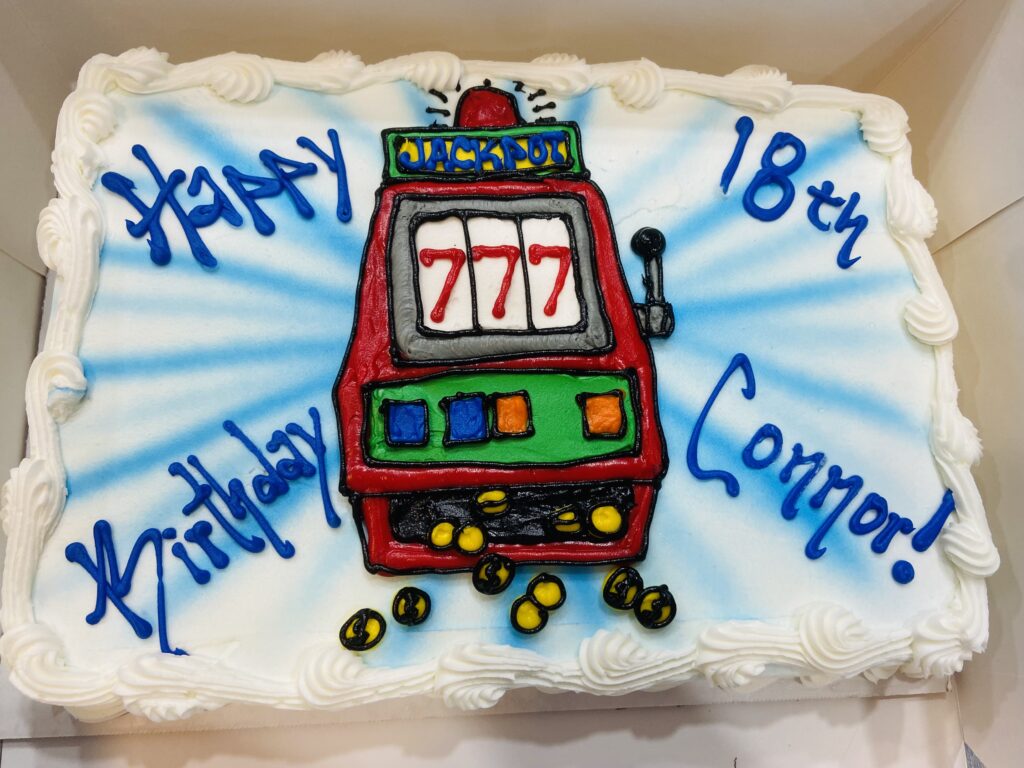SLOT MACHINE CAKE | Wedding Cakes Minneapolis Bakery Farmington Bakery